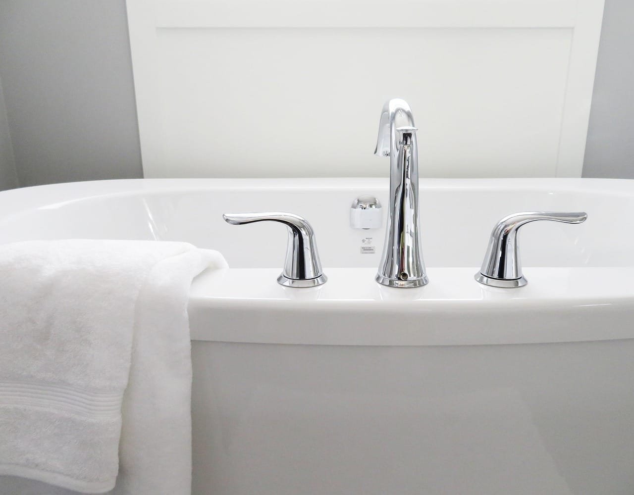Bathroom Lighting Trends 2026 UK | Modern & IP Rated Ideas